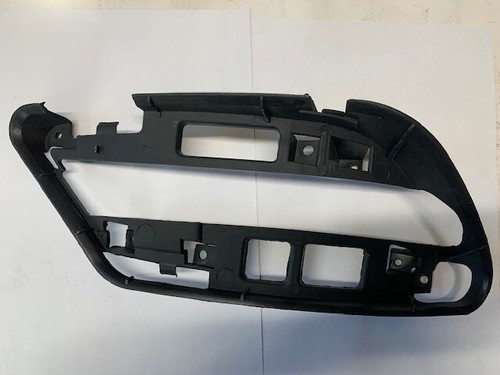 2010 C300 FRONT BUMPER COVER LEFT GRILLE BRACKET A2048852914 OEM | eBay