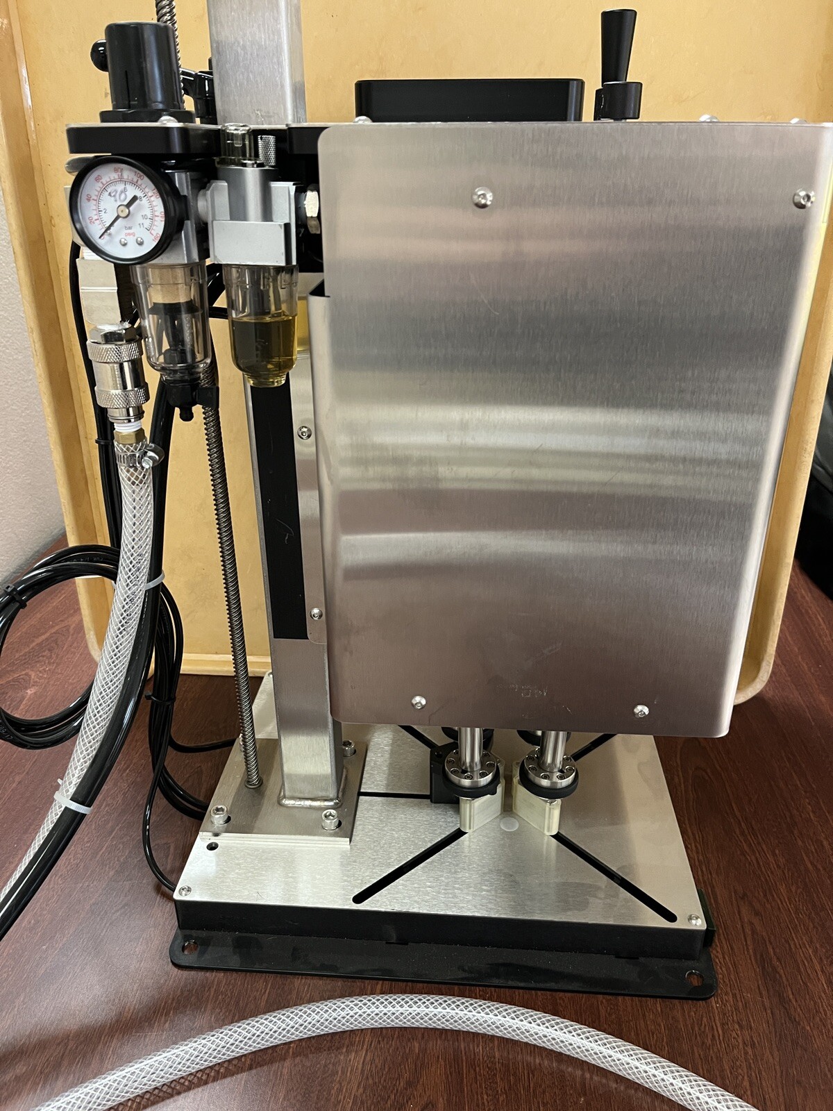 Kinex Cappers PumpCap Spindle Capping Machine with Accessories | eBay