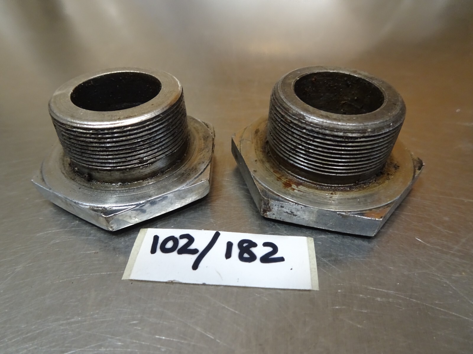 2 TRIUMPH FORK STANCHION YOKE LEG TOP CROWN NUT VINTAGE POSS 3TA 5TA ...