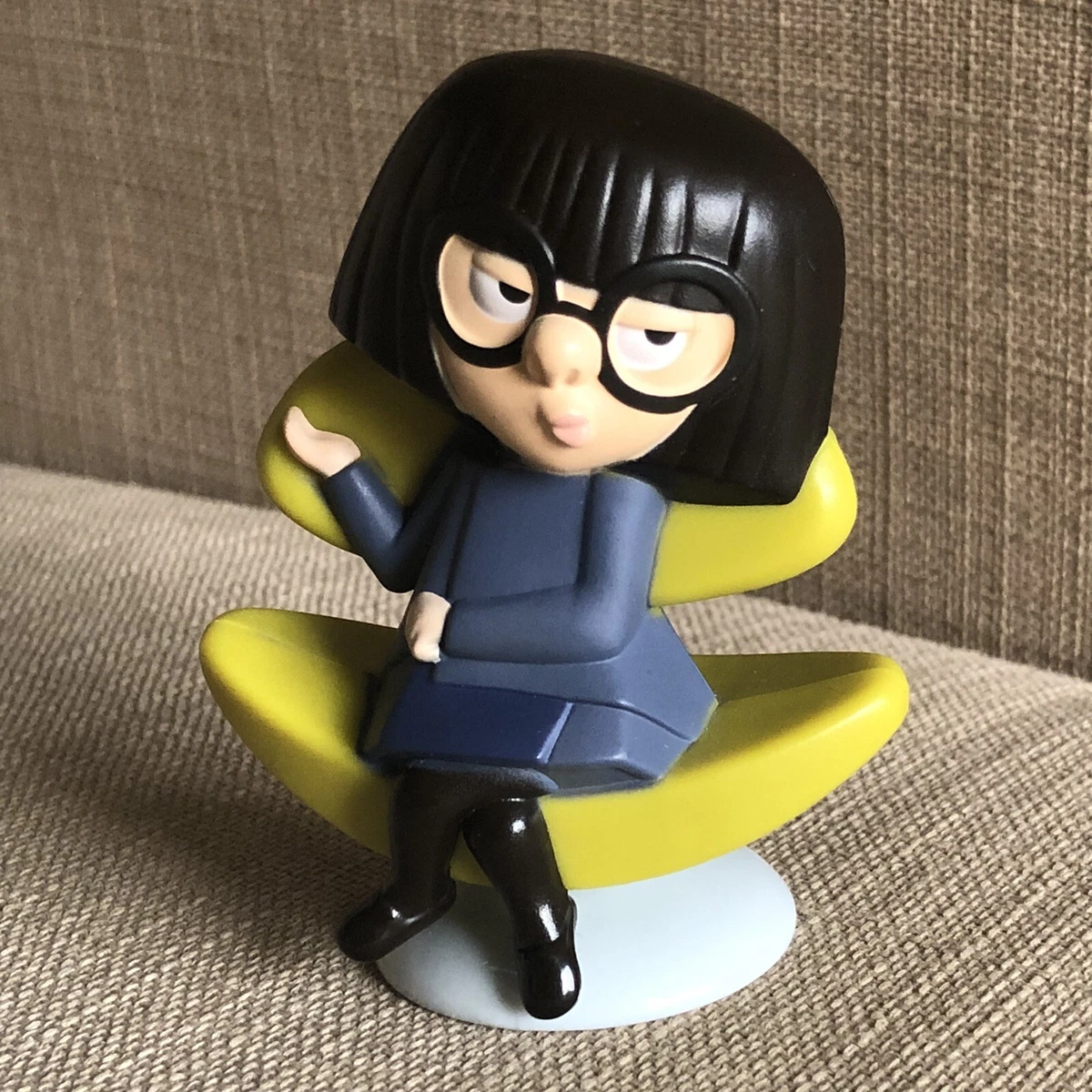 The Incredibles Edna E Mode