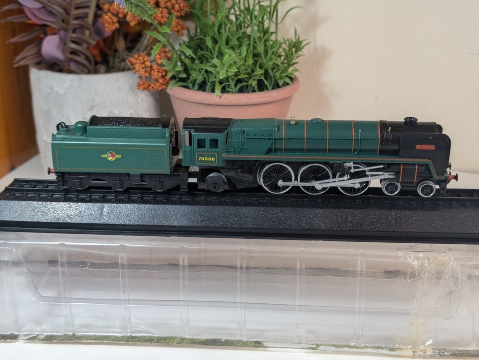 Amercom Model Static Locomotive Train 1951 BR 7MT 4-6-2 No 70000 ...