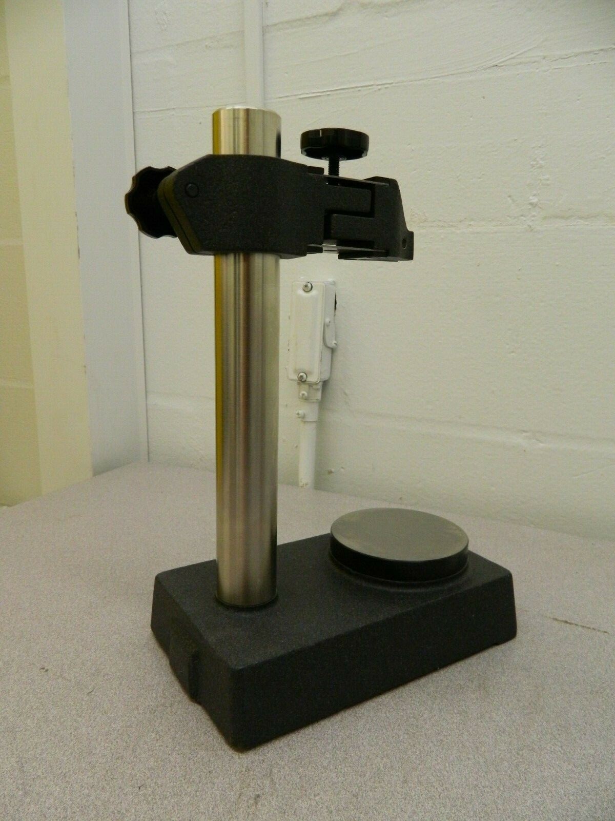 SPI Meehanite Cast Iron Rectangular Base Comparator Gage Stand 03200615 ...