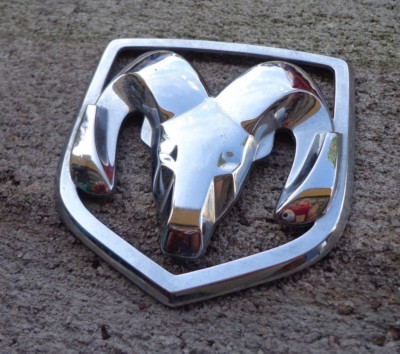 Dodge emblem badge decal logo chrome front Avenger Dart Caravan OEM ...