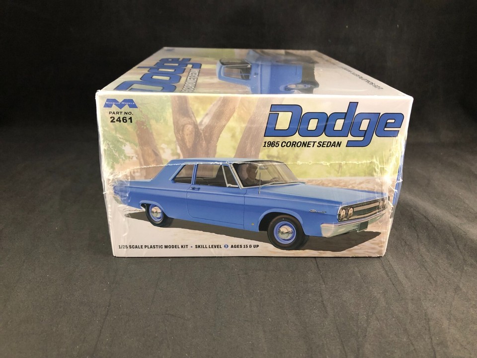 Moebius 1965 Dodge Coronet Sedan 1:25 Scale Plastic Model Kit 2461 NISB ...