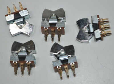 Lot of 5 NOS ITW 2 Pole Double Throw DPDT Rocker Switch 4A 125VAC .5A ...