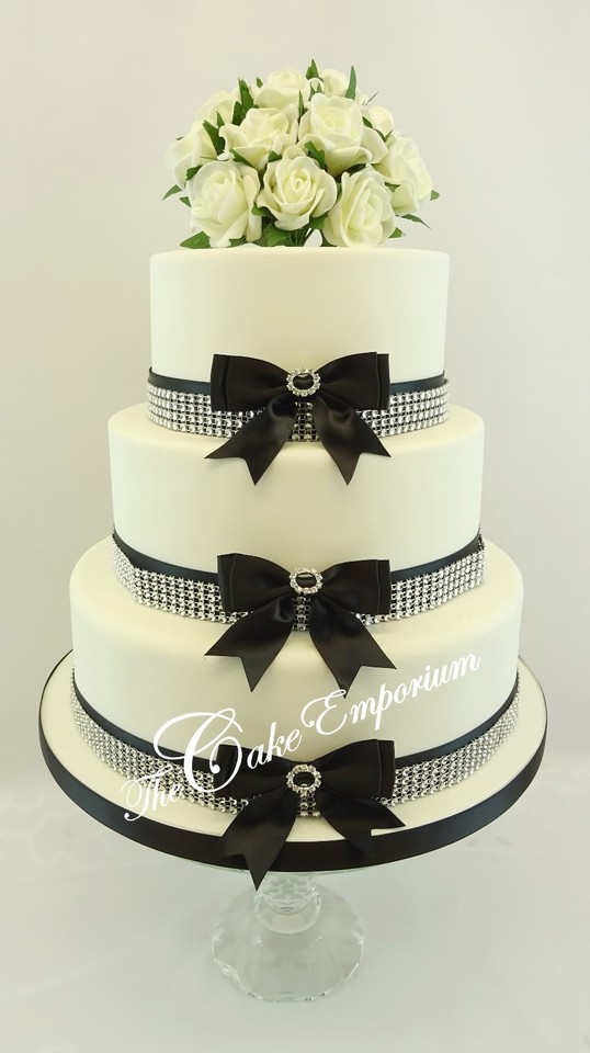 WEDDING CAKE RIBBON SILVER DIAMANTE BOW & DIAMANTE SILVER TRIM POSY ...