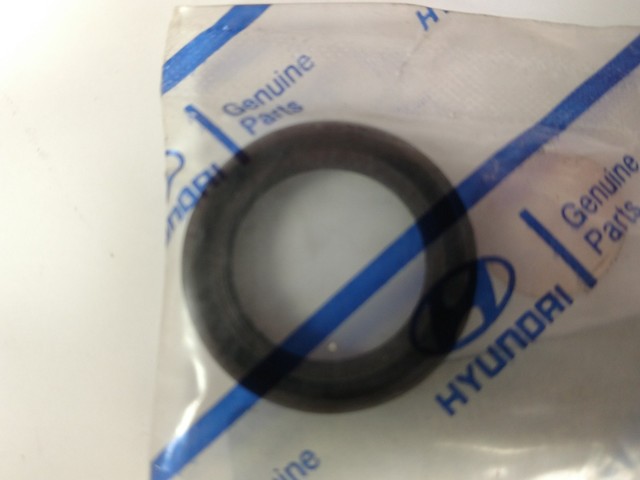 Hyundai 2142133134 Engine Oil Pump Seal/seal Balance Shaft for sale ...