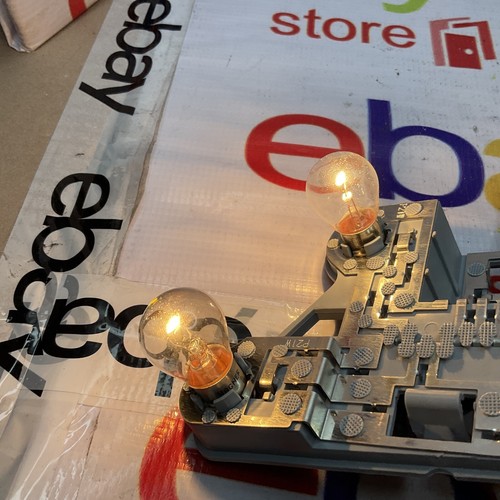 Mercedes-Benz 08-11 Taillight Bulb Holder C250 C300 C350 RH GENUINE ...