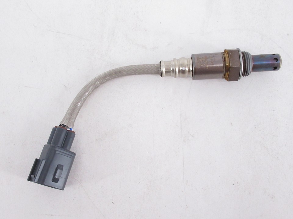 Genuine OEM Toyota Lexus 89467-71020 Air Fuel Ratio Oxygen Sensor | eBay