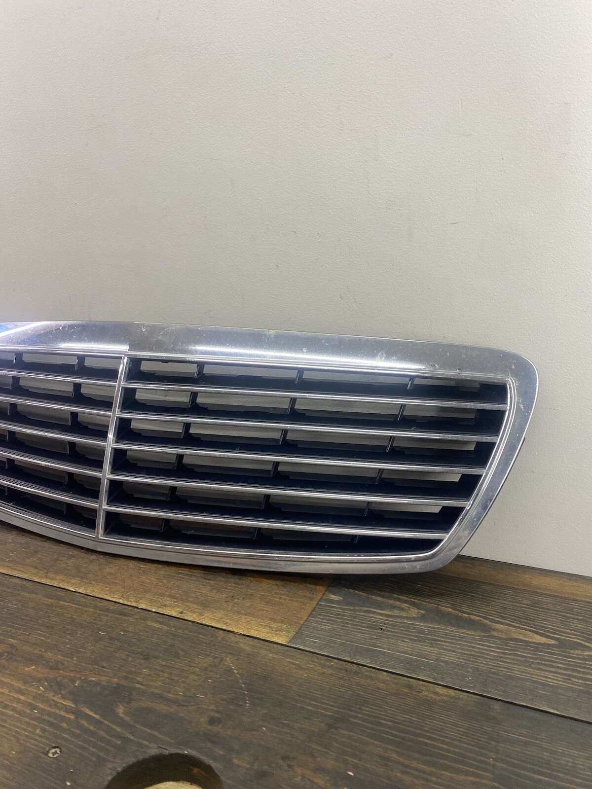 Mercedes-Benz E Class W211 Front Bumper Grill A2118800583 for sale ...