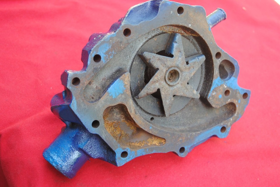 70 71 72 73 MUSTANG TORINO FORD 351 C WATER PUMP D0OZ B CORRECT CORE ...