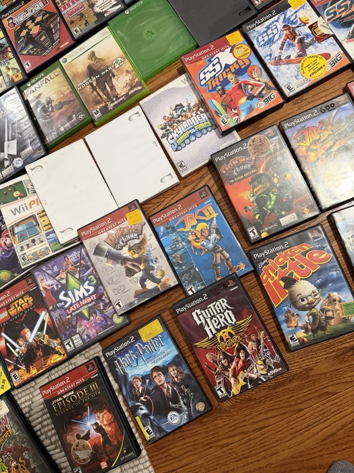 Used EMPTY Video Game Cases Lot 67 PS2 WII PS3 XBOX (NO GAMES NO ...