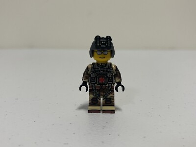Brickmania Chinook Gunner Minifigure 160th Soar | eBay
