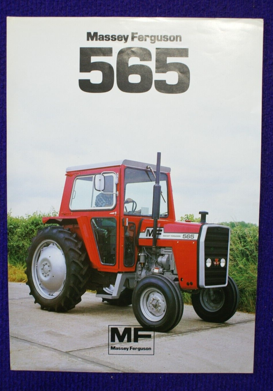 MASSEY FERGUSON 565 TRACTOR 1981 BROCHURE AGRICULTURE FARMING ...