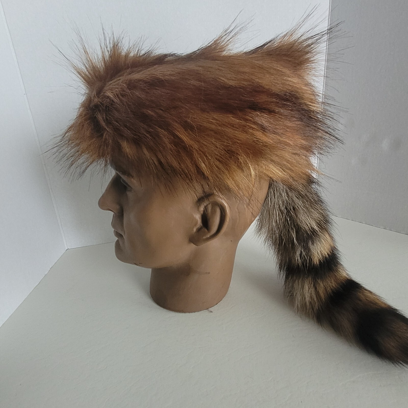 Plushy Coonskin Davey Crockett Cap Real Fur Tail Raccoon Coon Daniel ...