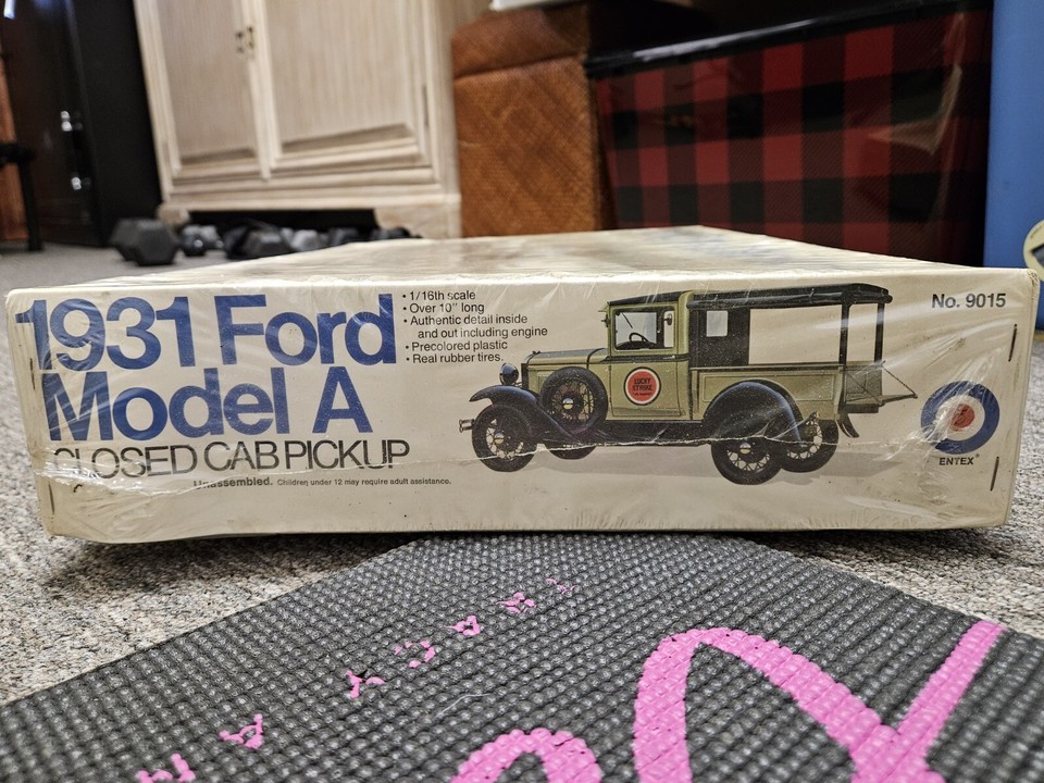 1/16 scale 1931 Ford Model A Closed Cab Pickup ENTEX, Vintage Model Car ...