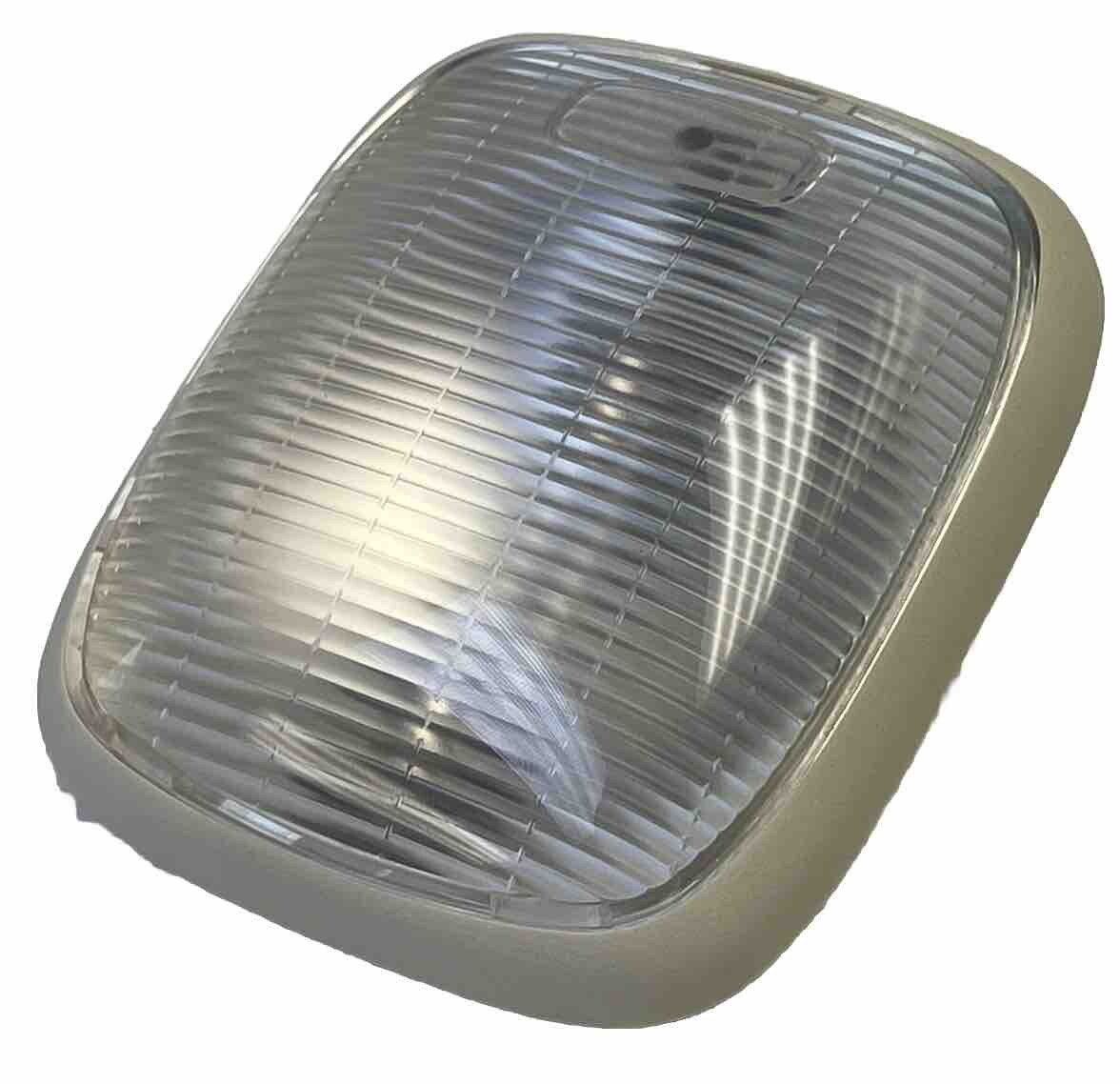 International Dome Light Part# 3599184C92 Tag 13978 for sale online | eBay