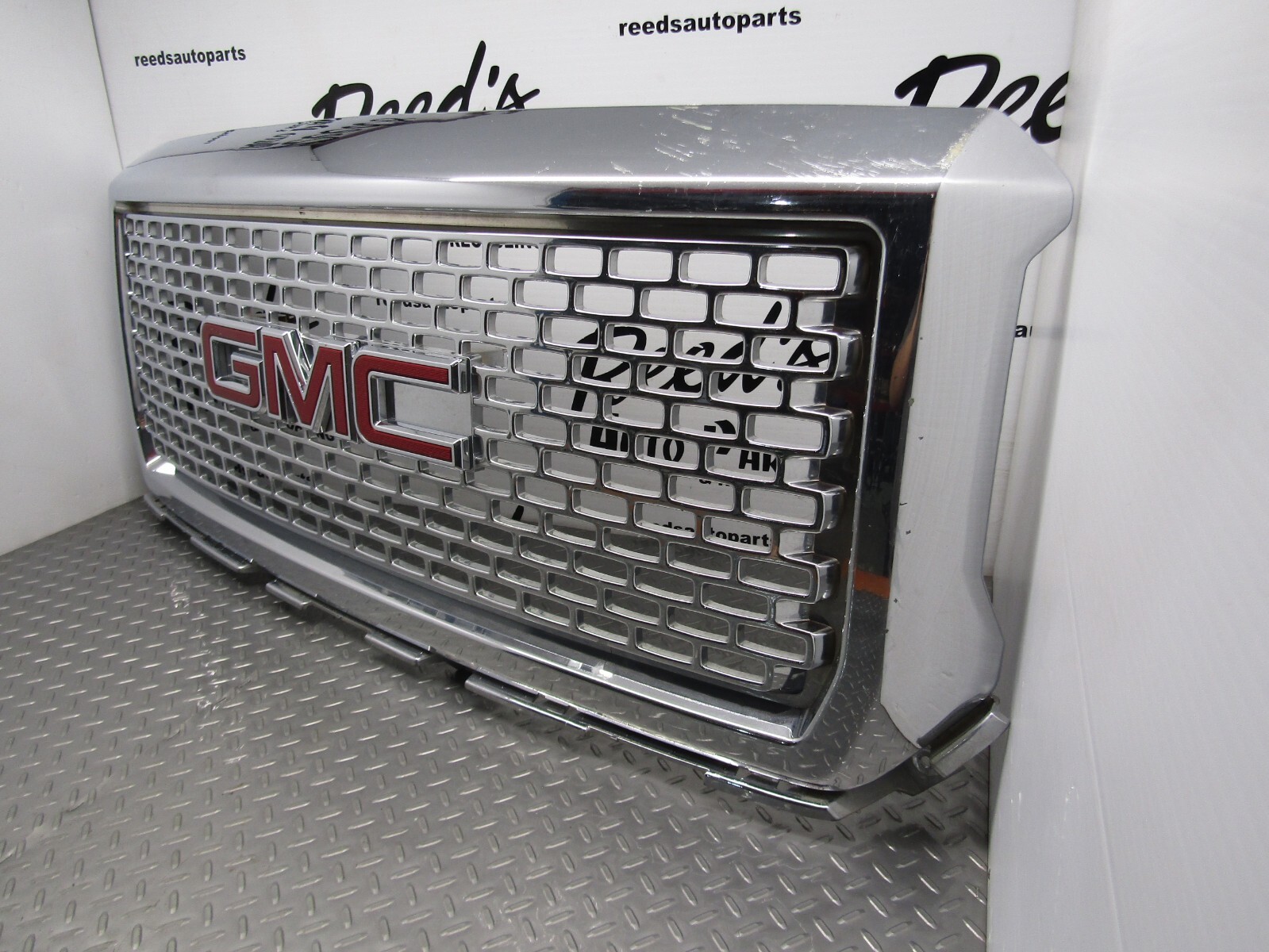 2014-2015 GMC Sierra 1500 Denali Grille | Genuine OEM | Chrome | Front ...