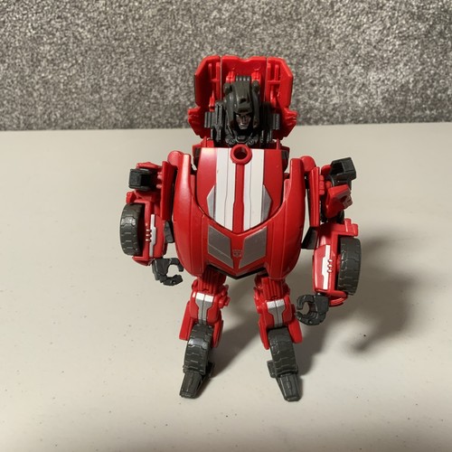 Transformers Cybertron Studio Series Deluxe Gamer Edition Sideswipe ...