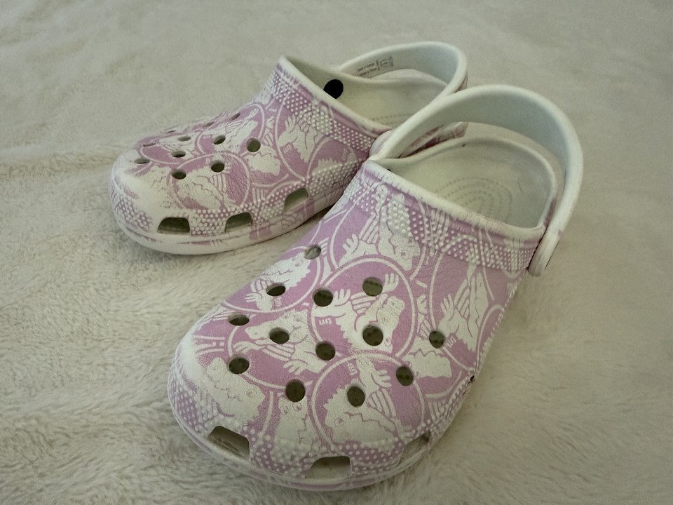 Women's Pink White Duke Alligator Crocodile Print Crocs 7 | eBay