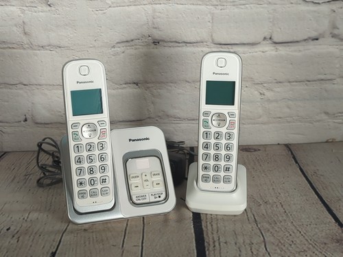 Panasonic KX-TGD530 Cordless Phone Call Block Answering Machine w/ two ...