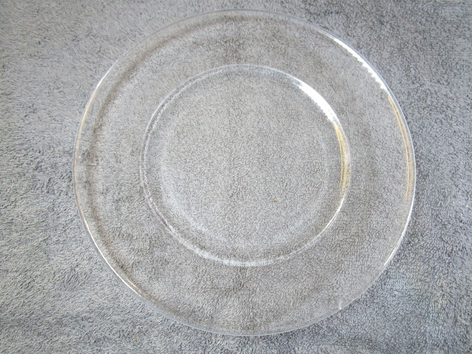 Lovely Vintage Pyrex Round Clear Glass Oven Baking / Pie Dinner Plate ...
