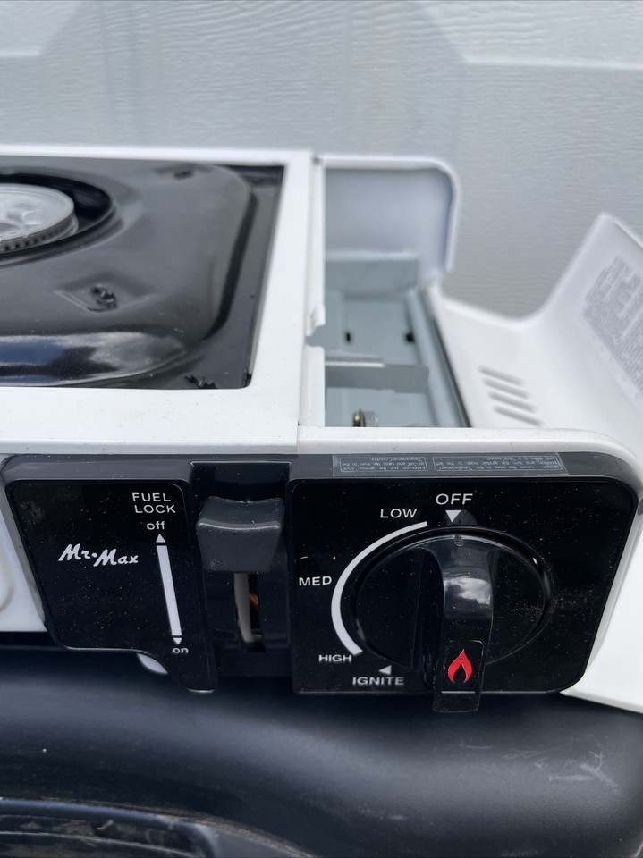 Max Burton White Portable Stove Burner by Athena new in Hard Case W ...