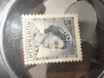 Australian Queen Elizabeth 5d postage stamp, grey/blue | eBay