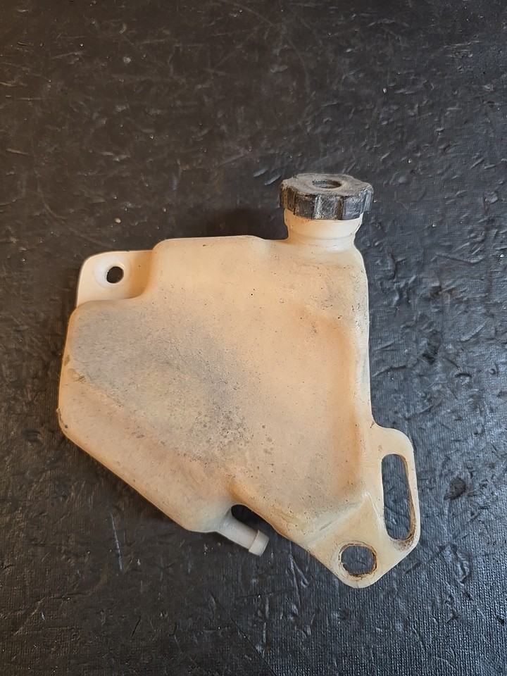 1985- 86 ATC250R HONDA OEM COOLANT OVERFLOW RESERVOIR TANK 1985 1986 ...