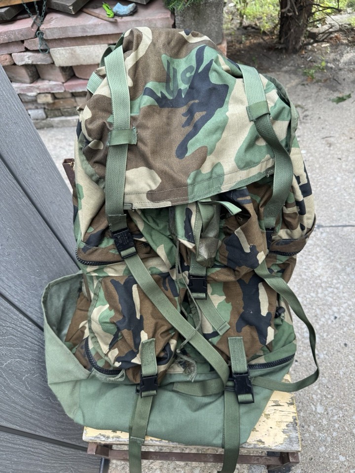 USGI Rucksack Woodland Camo Equipment Pack / Bag 8465-01-393-5183 | eBay