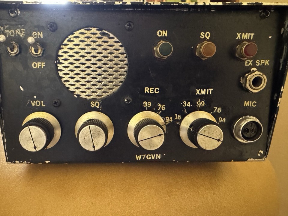 Antique Military Radio or Vintage Aircraft unit. Two Way Communication ...