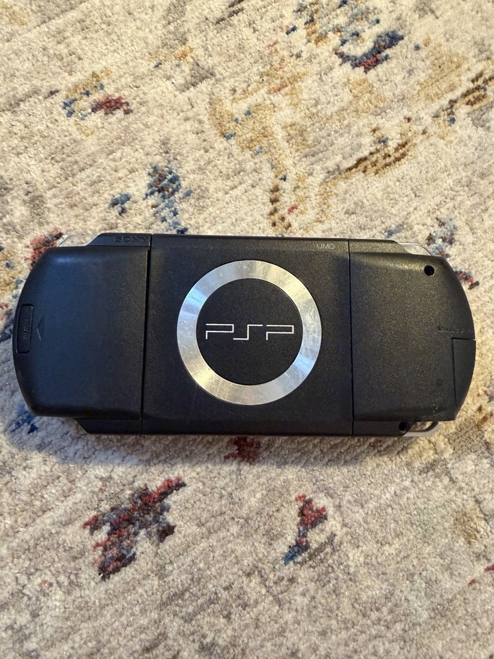 Sony PSP Handheld Console System Black - With Game / 512GB DUO card ...