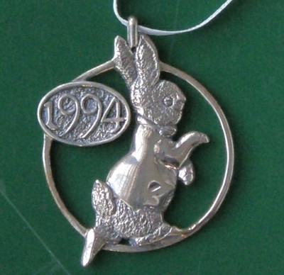 ~ Hand & Hammer ~ Peter Rabbit 1994 ~ Sterling Silver Ornament | eBay