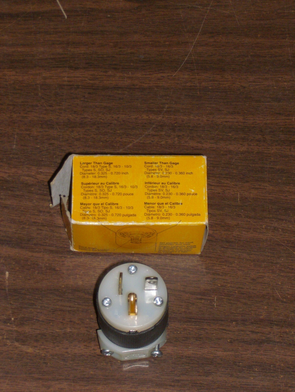 Plug Bryant Hubbell HBL5266C 120V 125V 20A 20 AMP NEMA 5-20 2 Pole 3 ...