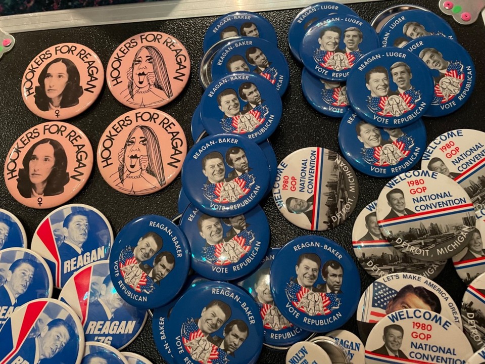 VINTAGE Ronald Reagan pinback buttons LARGE LOT, Hookers, Actor ...