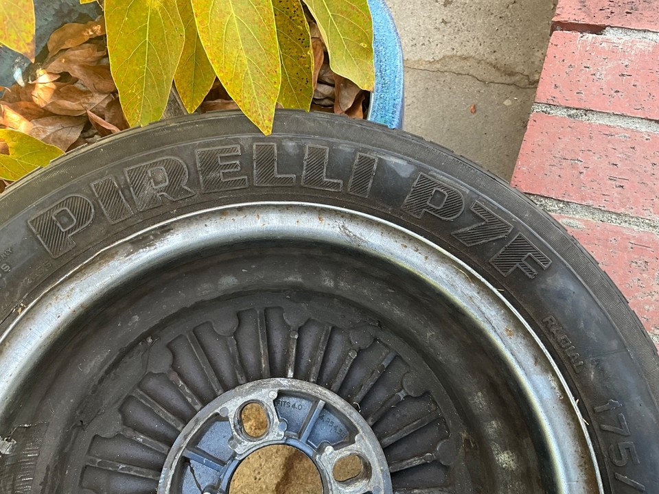 Vintage Cragar SST 13”x6.5” Unilug 4 Lug Mag Wheels w/Original Lug Nuts ...