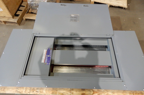 Square D I Line Panelboard HCM32738 800 Amp 600 Volt MLO for sale ...