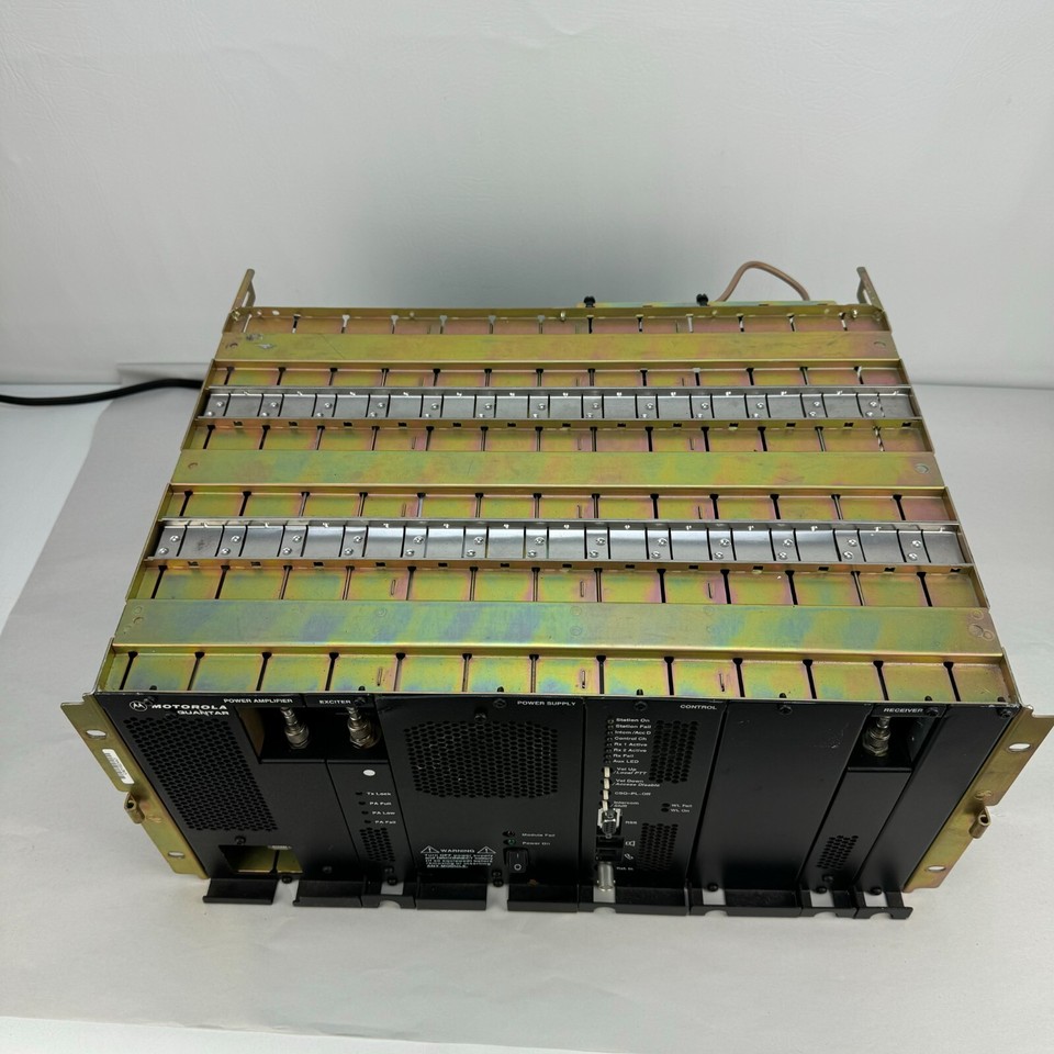 Motorola Quantar Repeater Base Station T5365A 800mhz UHF Trunking ...