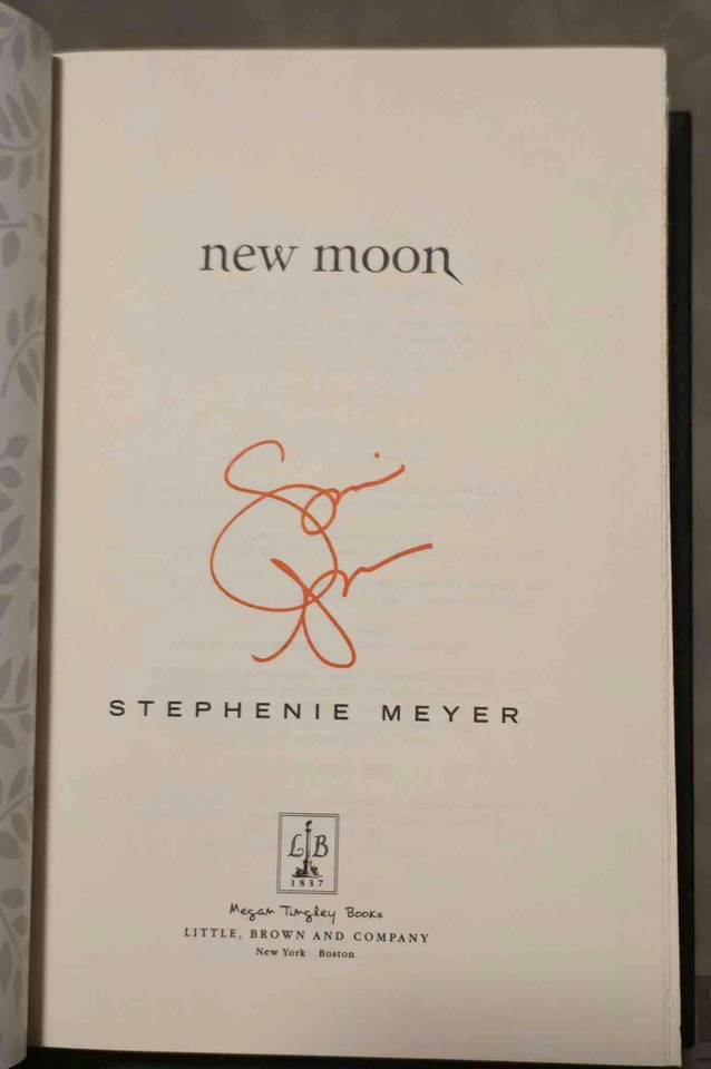New Moon ~auto SIGNED 1st Collector's Edition 2009~ Stephenie Meyer ...