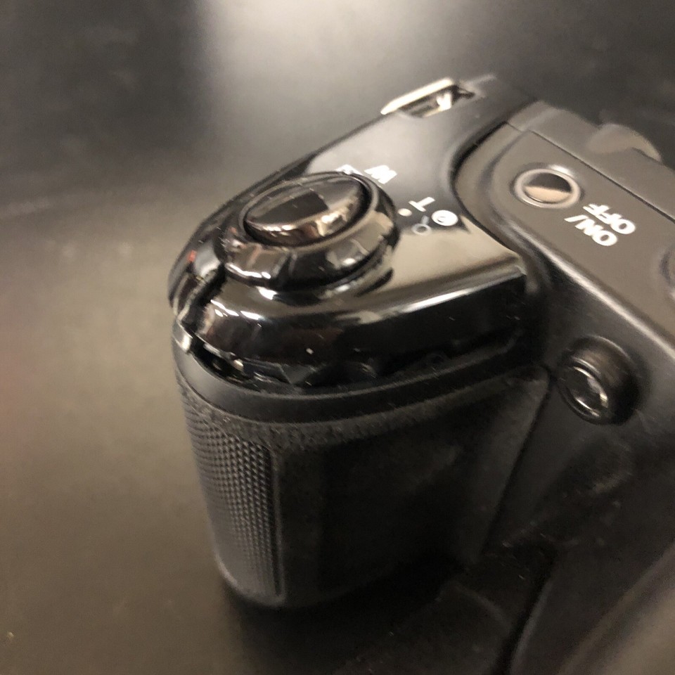 Nikon CoolPix L340 20.2MP Digital Camera Only 28x Optical Zoom (read ...