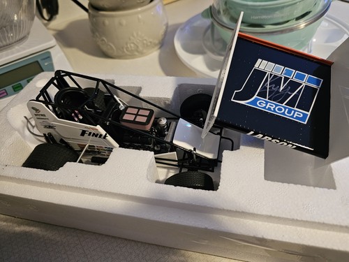 Kyle Larson 1/18 Sprintcar AND Wingboard Both Signed | eBay