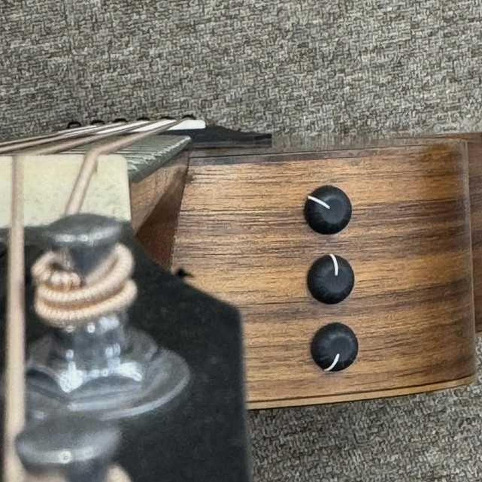 Taylor GS Mini-E Koa Acoustic-Electric Guitar with ES2 Pickup, Small ...