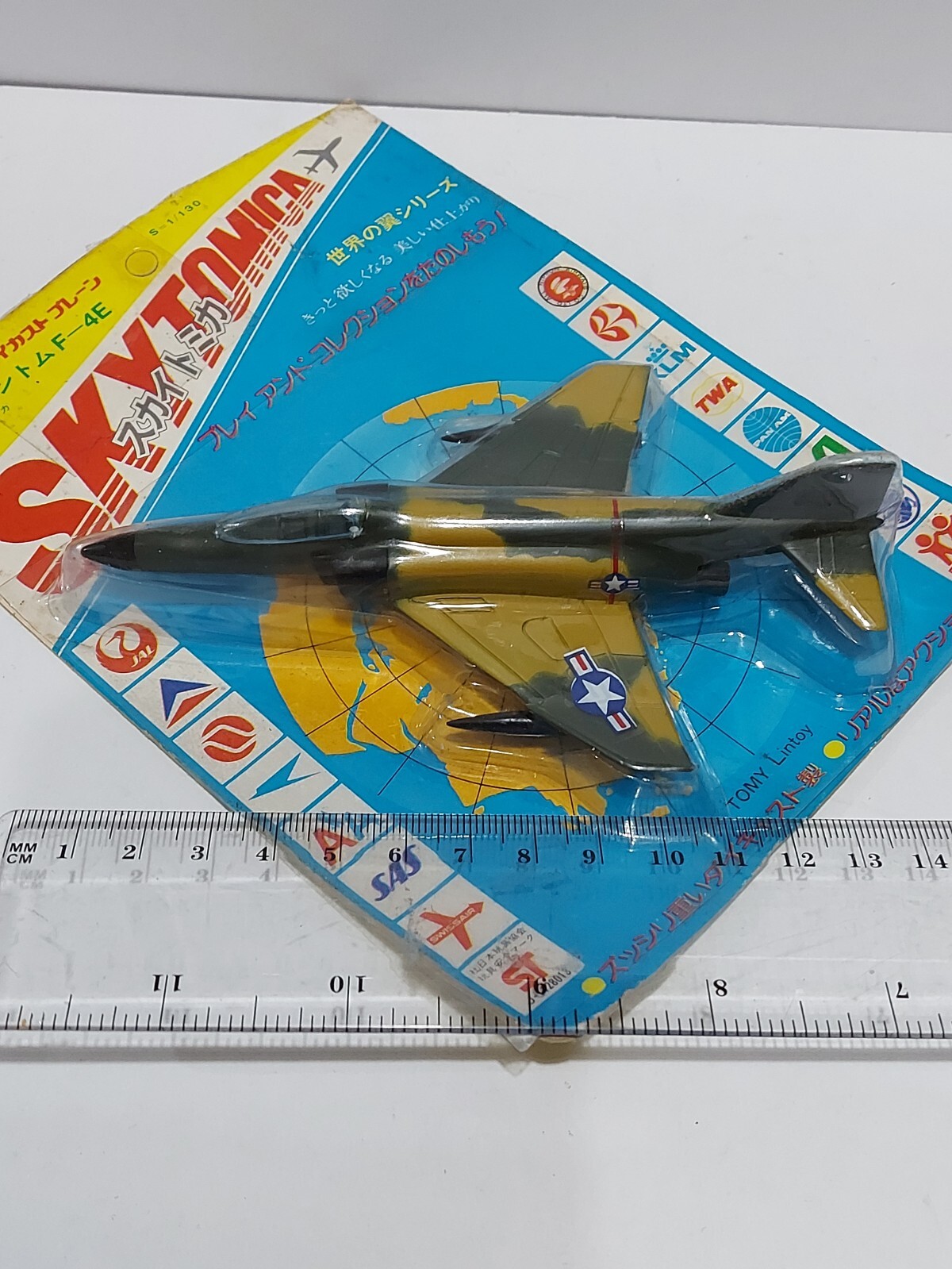 Vintage Sky Tomica Tomy Lintoy No. 14 USA Phantom F-4E Diecast Airplane ...
