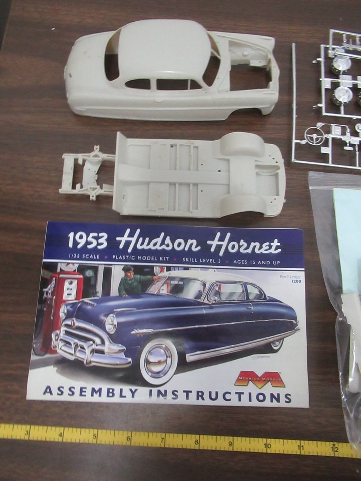 Moebius Models 1953 Hudson Hornet model kit NEW in Opened package | eBay