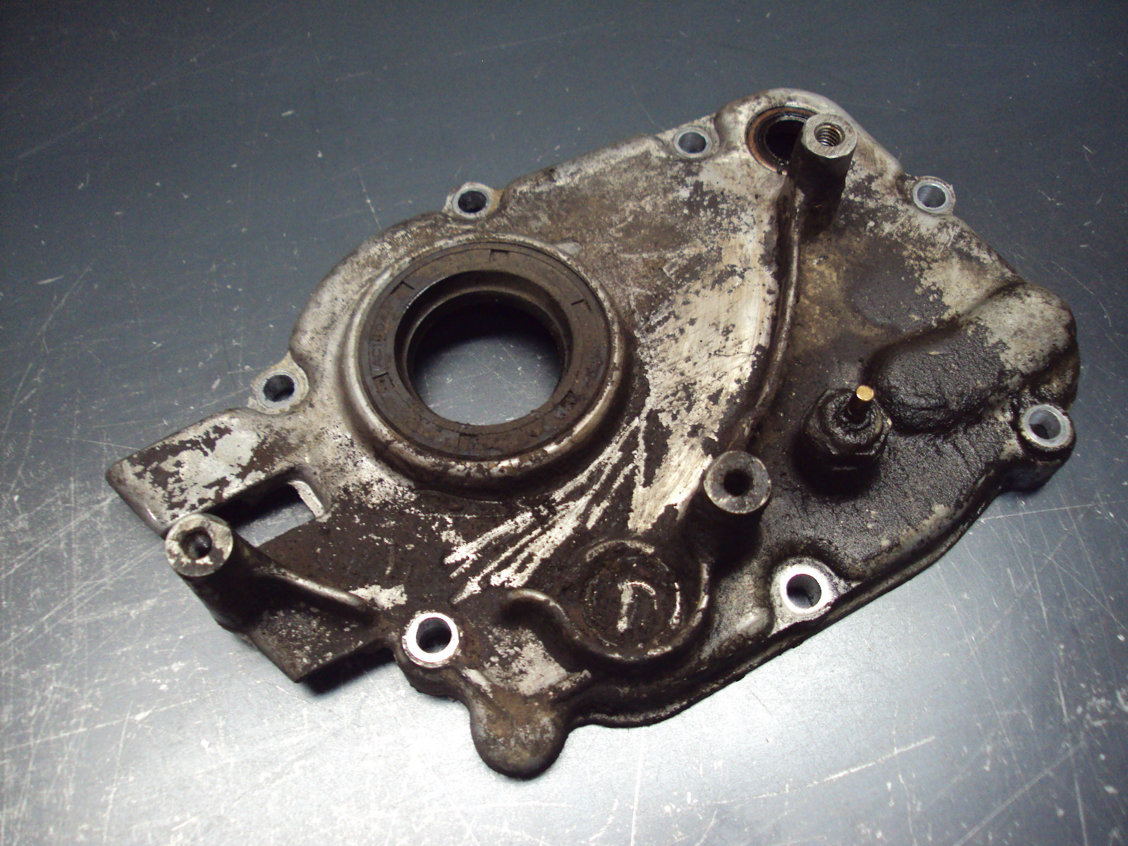 1991 91 KAWASAKI ZX600 600 BULLET BIKE ROAD ENGINE CASE COVER CRANK ...