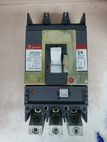 SGLA36AT0400 400 Amp Circuit Breaker 3 Pole Spectra RMS W/200 AMP Trip ...