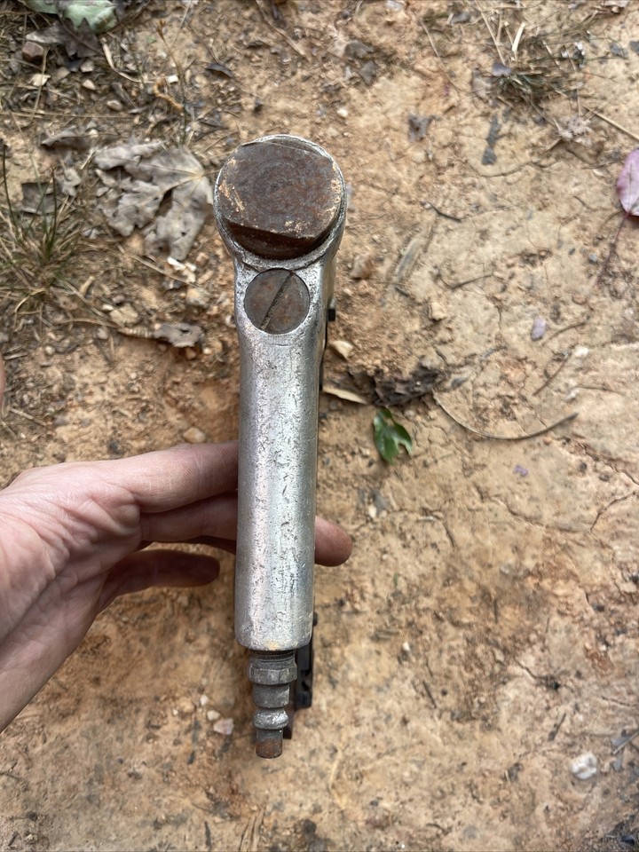 SENCO J5-7291797 PNEUMATIC AIR STAPLER TOOL - Missing spring & pusher ...