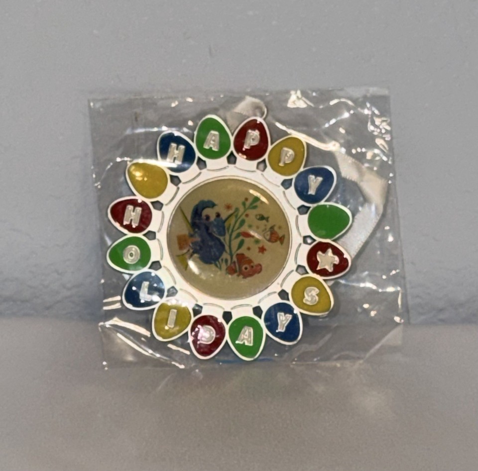 Brand New! Disney Movie Club Finding Nemo “Happy Holidays” Christmas ...