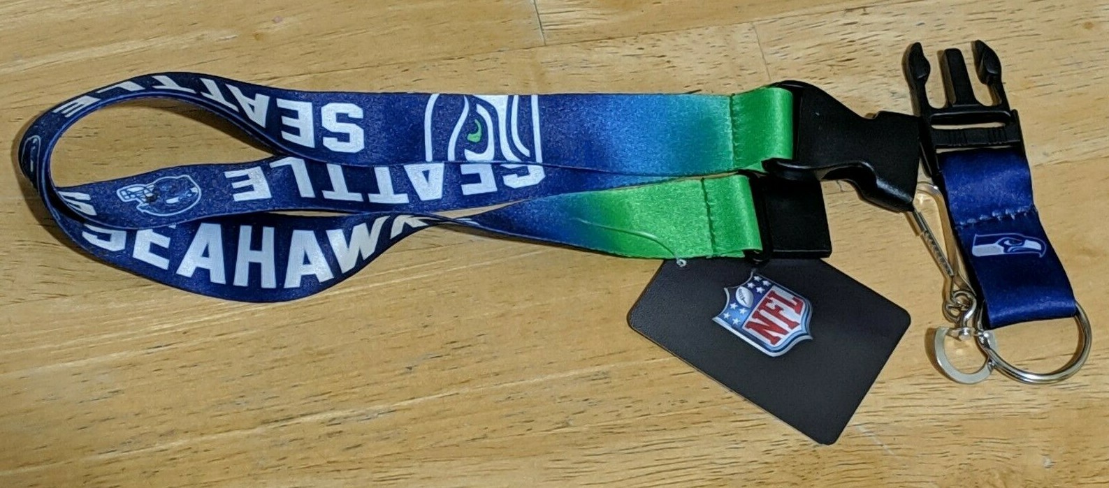 NFL Lanyard Key Ring Keychain ID Holder Broncos 49ers Rams Patriots ...