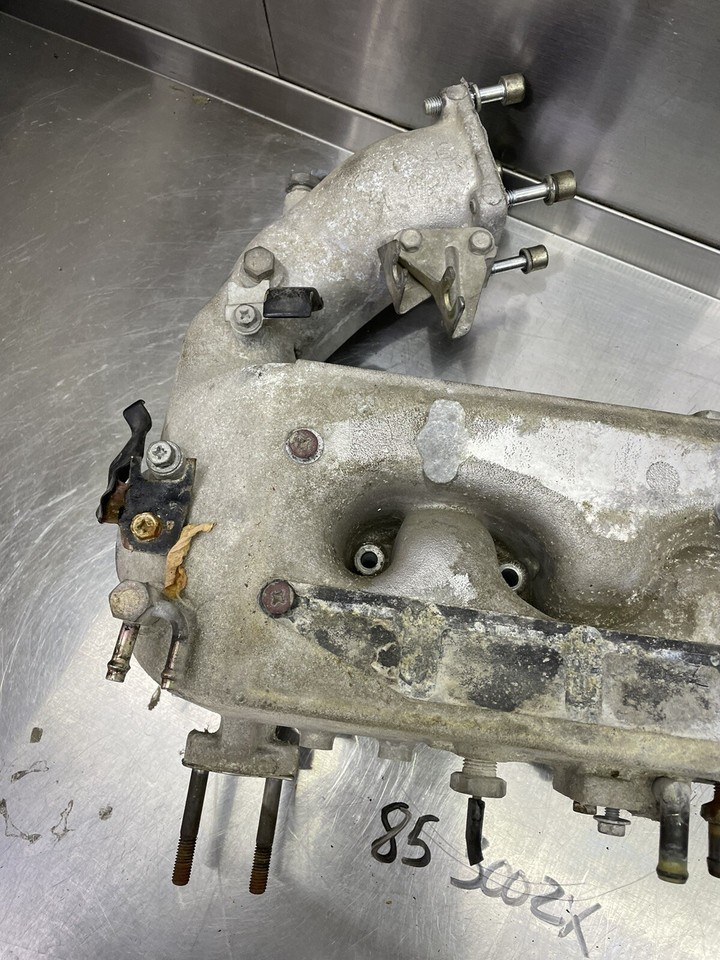 1984-1985 Nissan 300ZX Z31 Non Turbo Complete Intake Manifold 84 85 86 ...